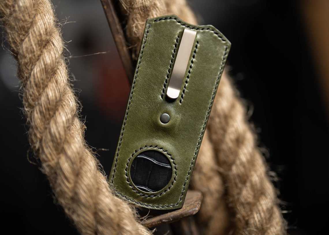 Premium Black Gator Bali Cocoon/balisong Sheath With Ti Pocket - Etsy