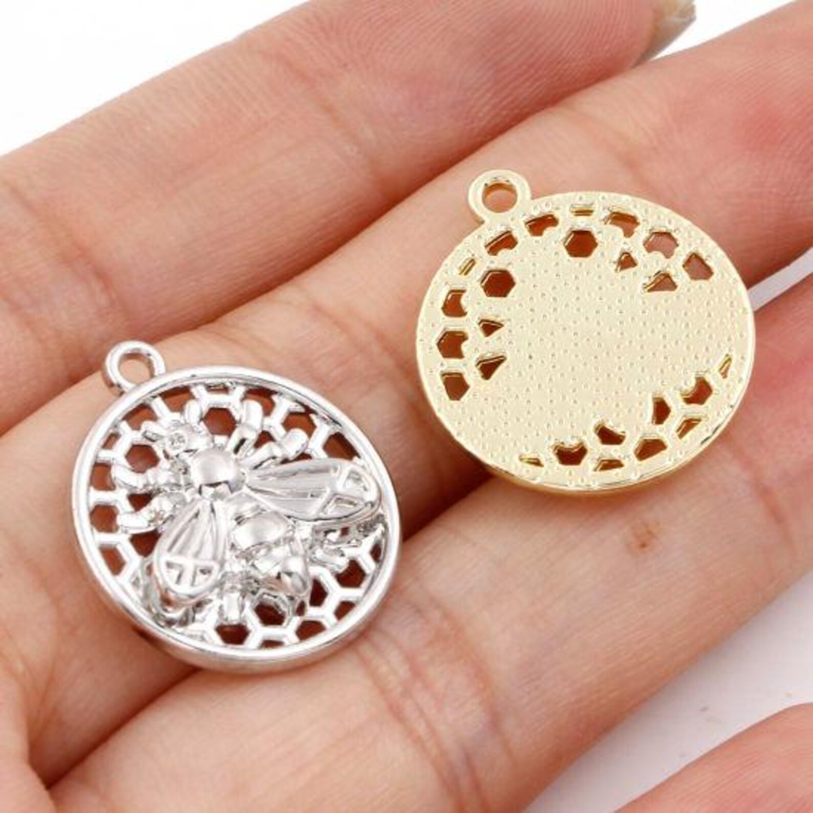 Bee Disc Charm - Etsy