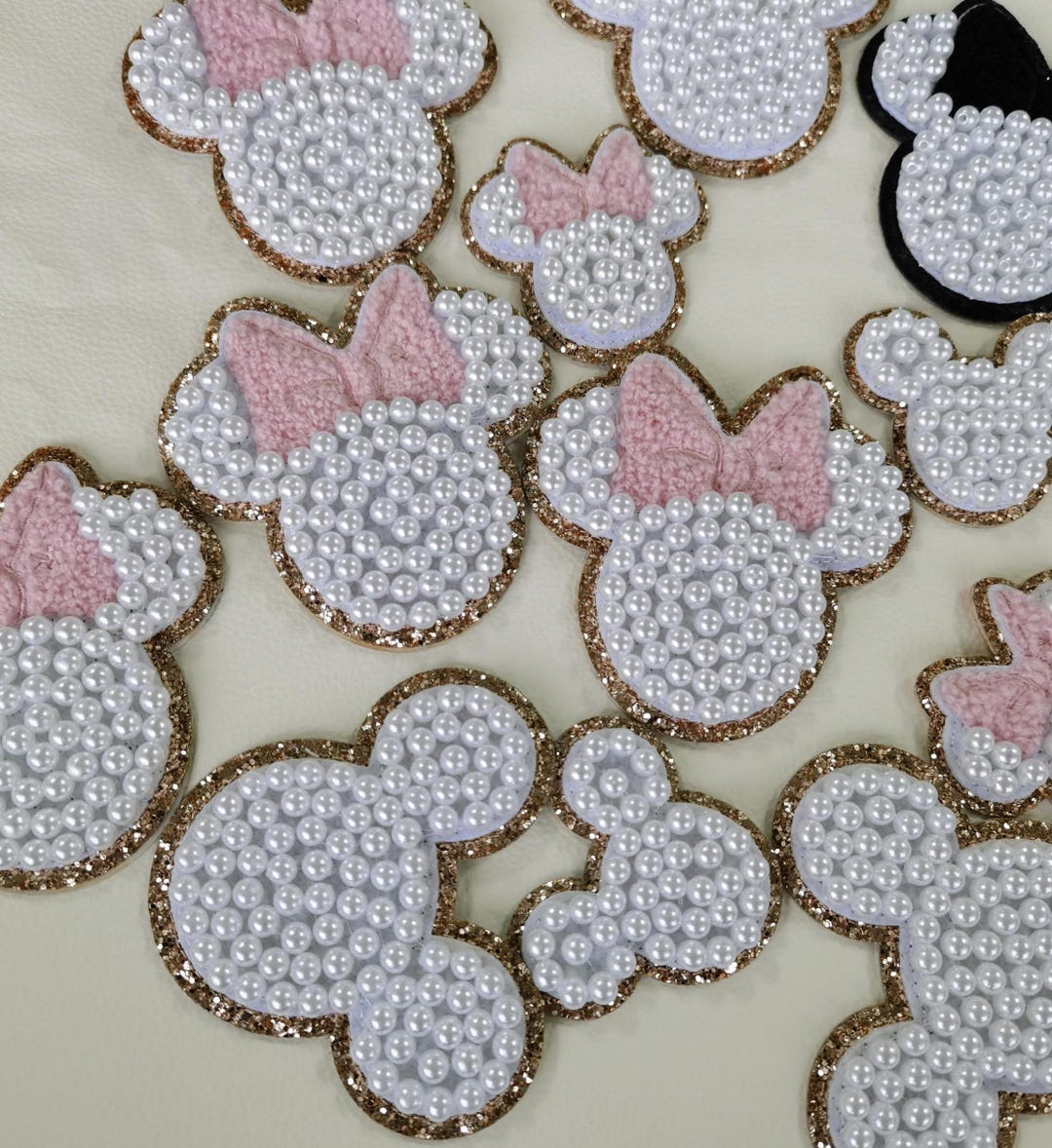 Mickey & Minnie Pearl Patches: 3M Self-adhesive Sticker - Etsy