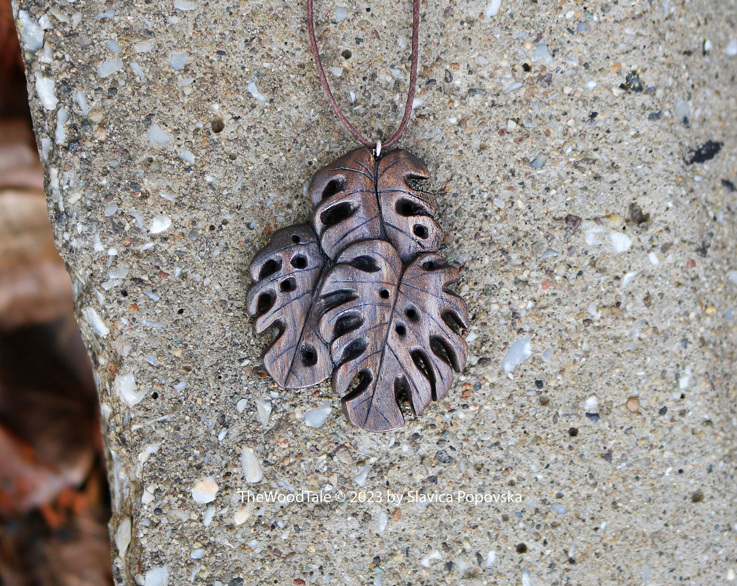Monstera Leaf Necklace, Tropical Leaf Pendant, Wooden Pendant, Wood ...