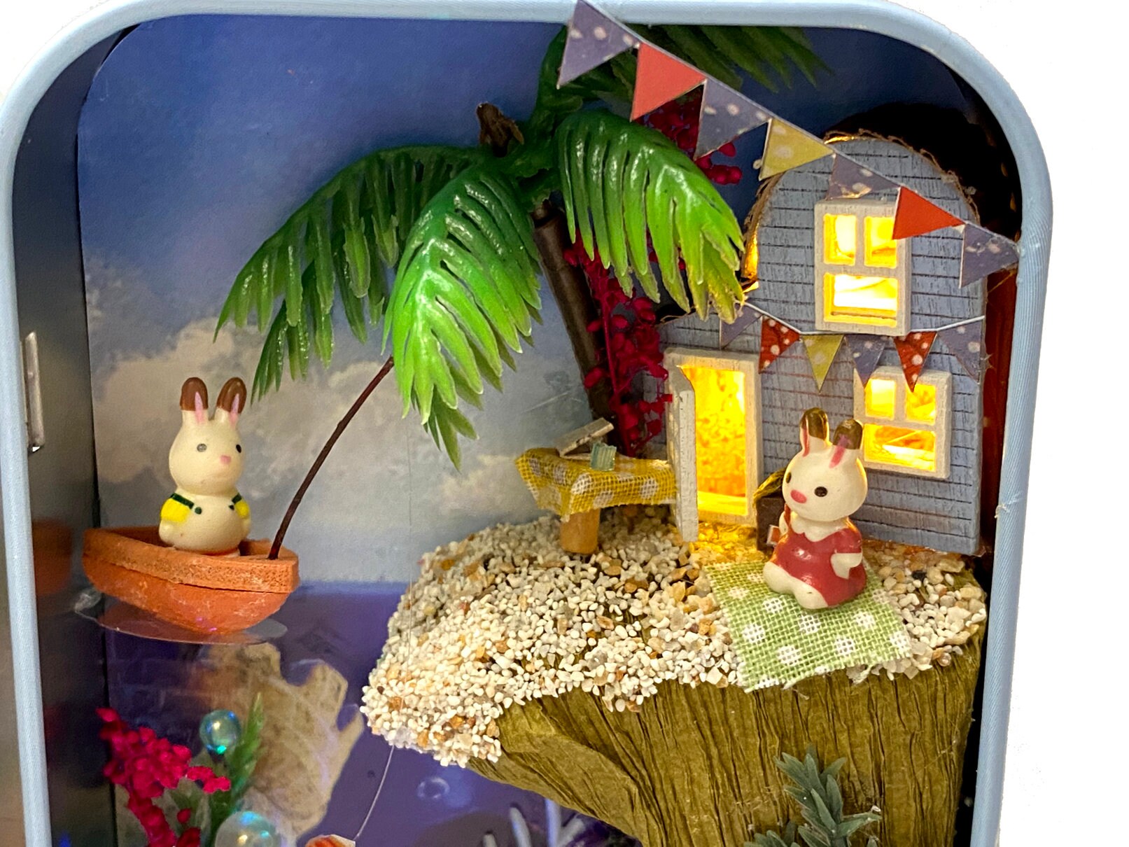 MINIATURE WORLD SEASIDE Lighted Box Theater Altered Tin Ocean Fishing ...