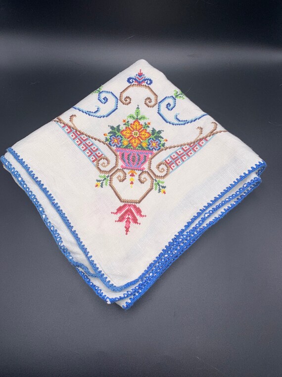 Vintage 30x30 Cross Stitched Tablecloth 0121 | Etsy
