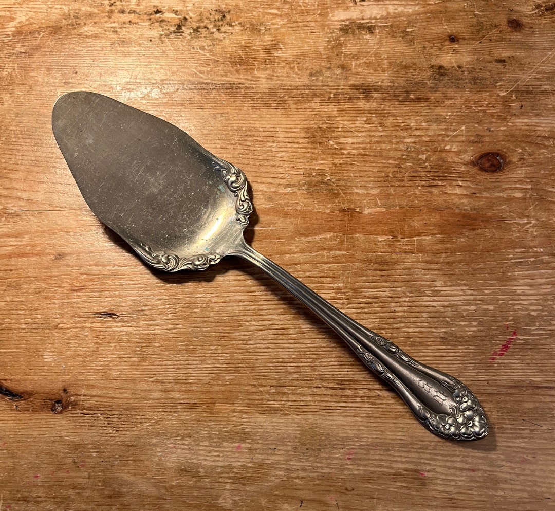 Vintage 1913 Lashar Nickle Silver Cake Lifter - Etsy