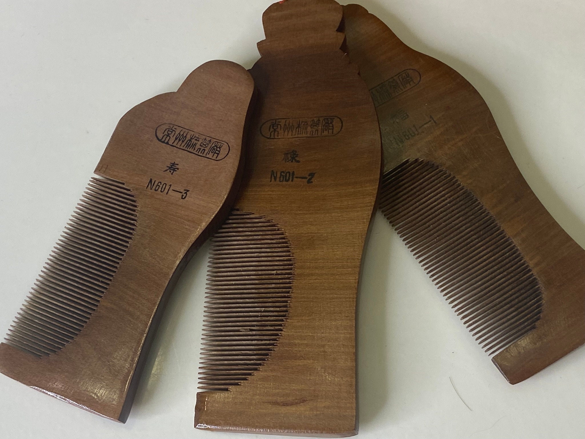 Vintage Hand Painted Chinese Shubi Fine Toothed Combs Gong - Etsy