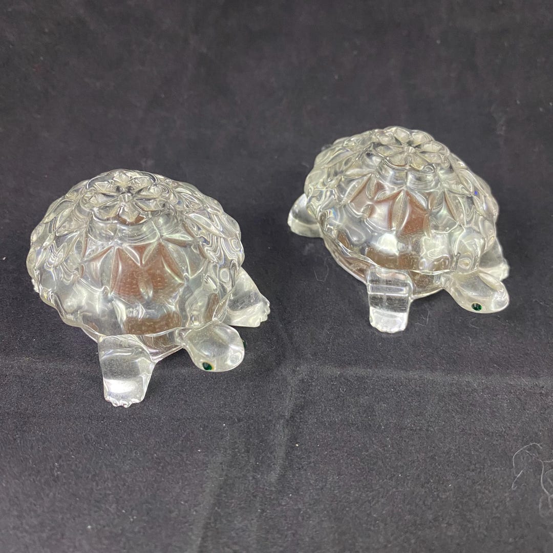 Lenox Crystal Glass Turtle Salt & Pepper Shakers Green Eyes - Etsy