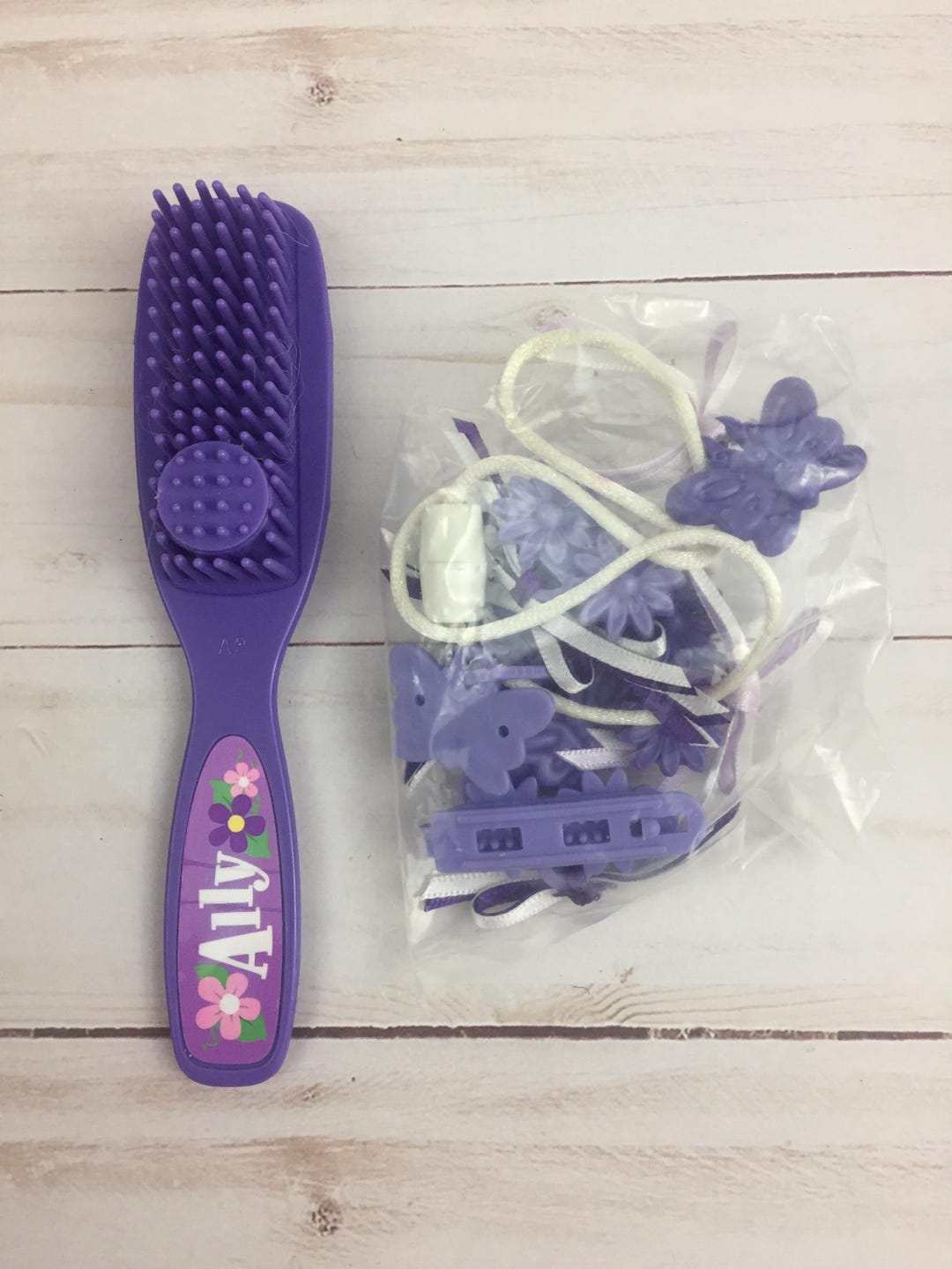 Vintage Playmates Amazing Ally Doll Brush Necklace Barrettes Hair Clips ...