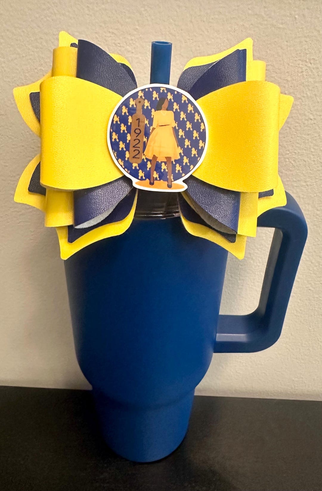 Sigma Gamma Rho Cute Handmade Straw Bow for Stanley 40oz Tumbler | Cup ...