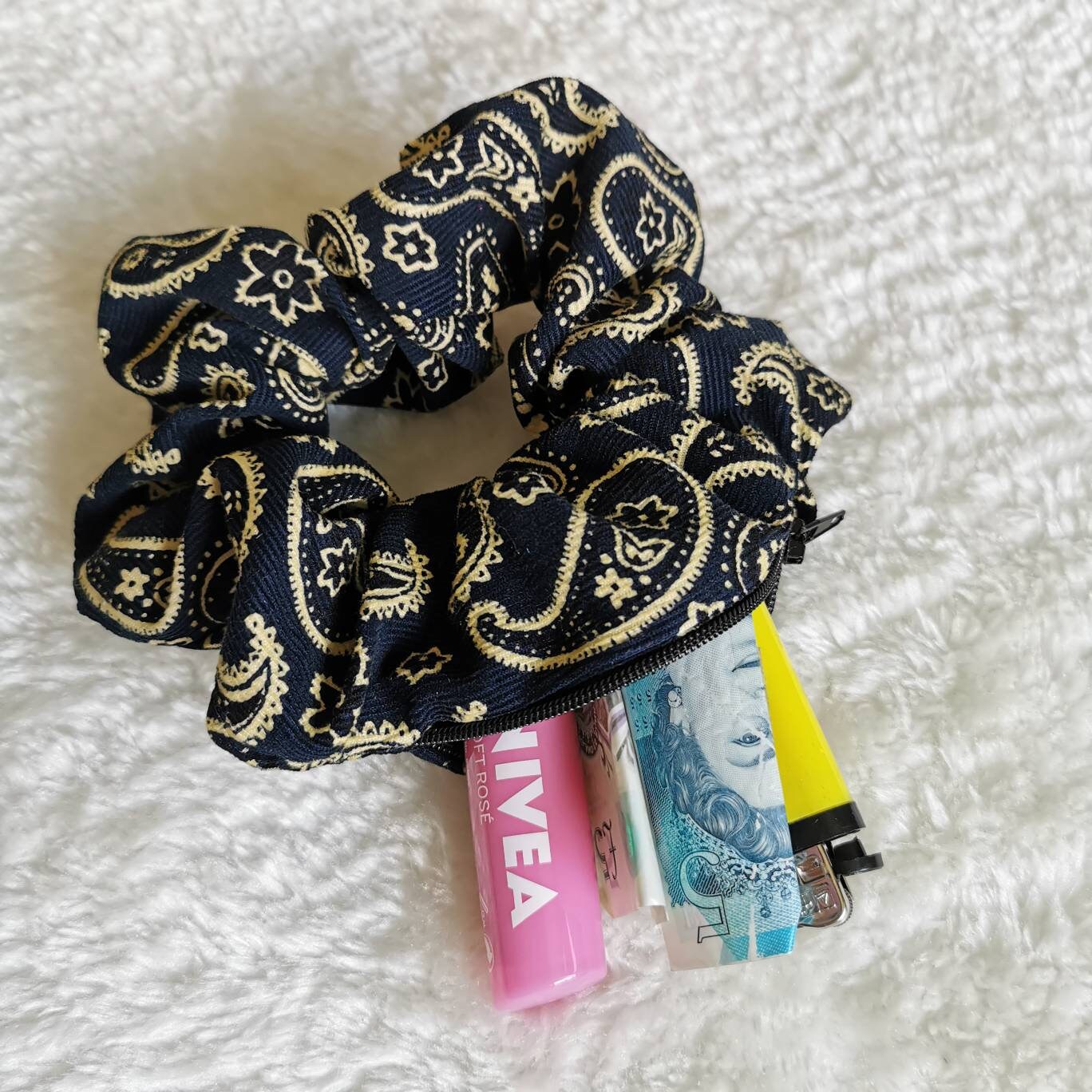 ZIP SCRUNCHIES Zipper Scrunchies Hidden Pocket Scrunchies - Etsy UK