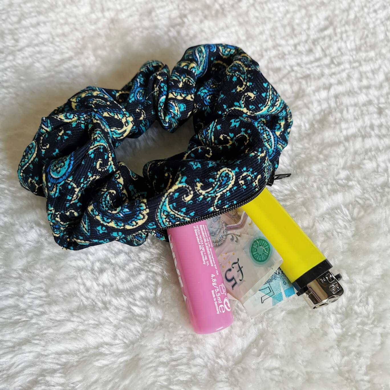 ZIP SCRUNCHIES Zipper Scrunchies Hidden Pocket Scrunchies - Etsy UK