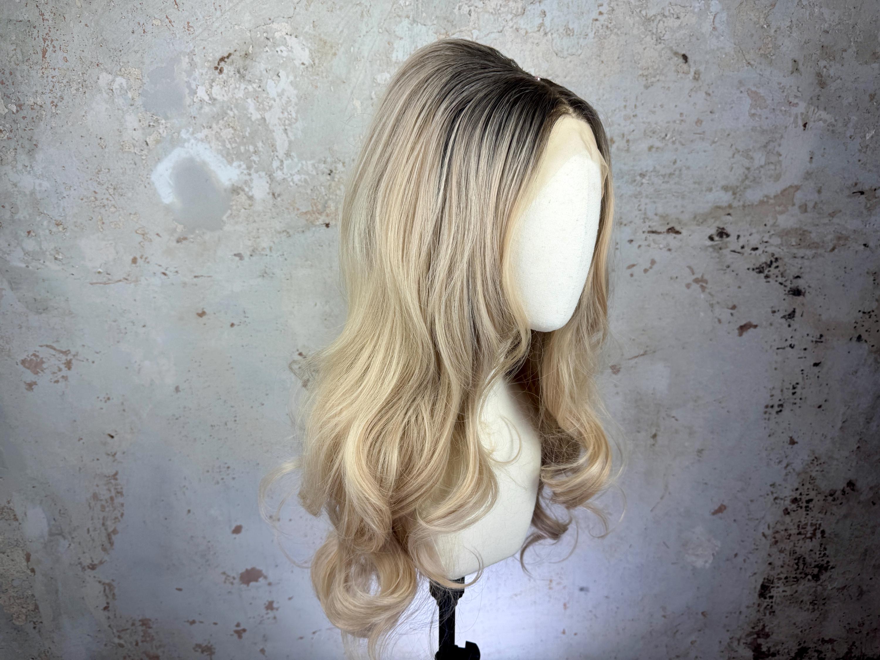 Sharontateinspo Valley Dolls-inspired Lace Front Wig | 60’s Style ...