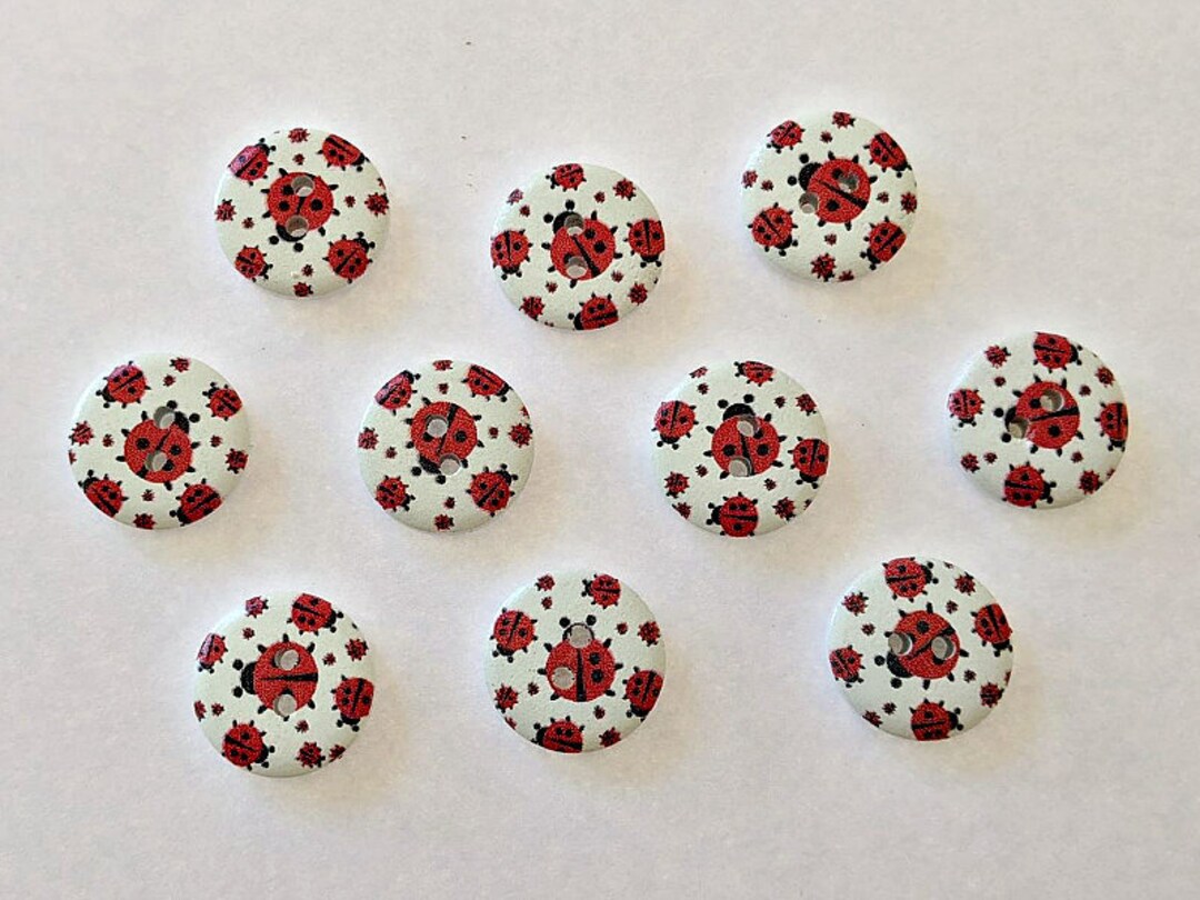 10 Ladybug Buttons Round Wooden Ladybug Buttons 2 Holes Decorative ...