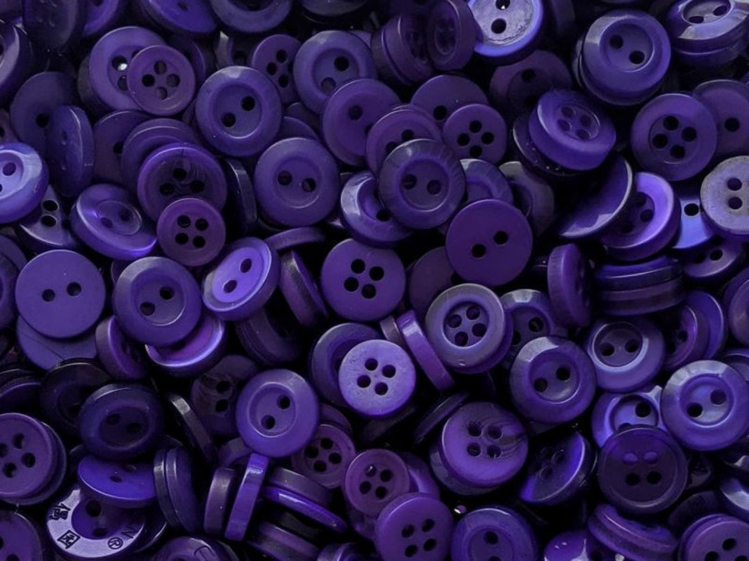 200 Small Purple Buttons Mixed Tones Mixed Sizes Buttons - Etsy