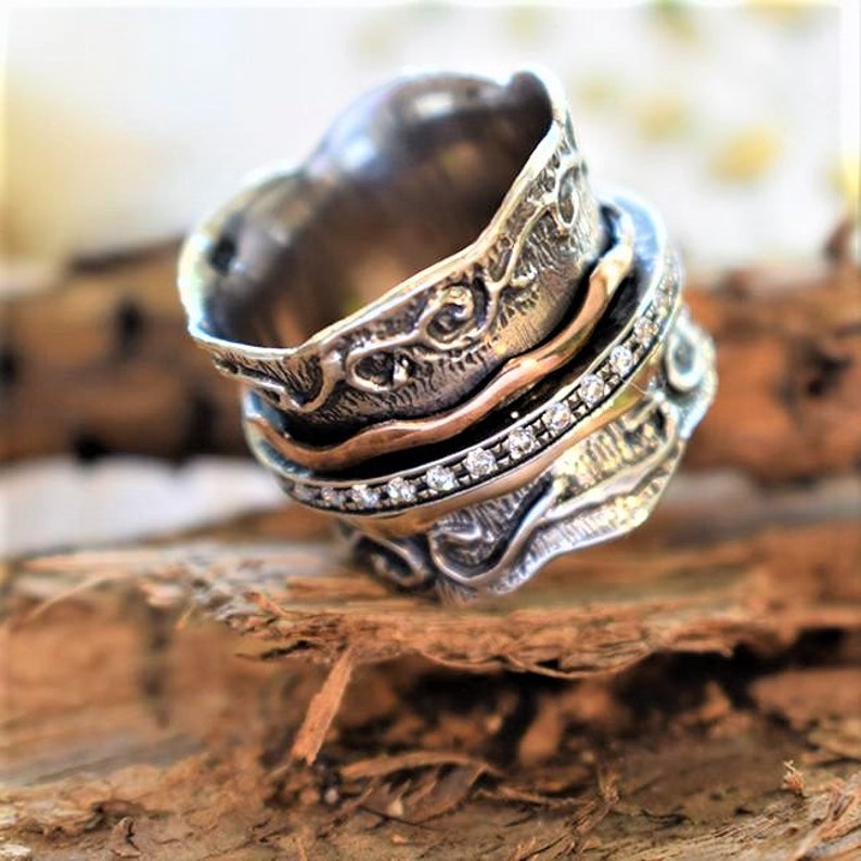 Raw Gemstone Ring Fidget Wave Ring | Etsy