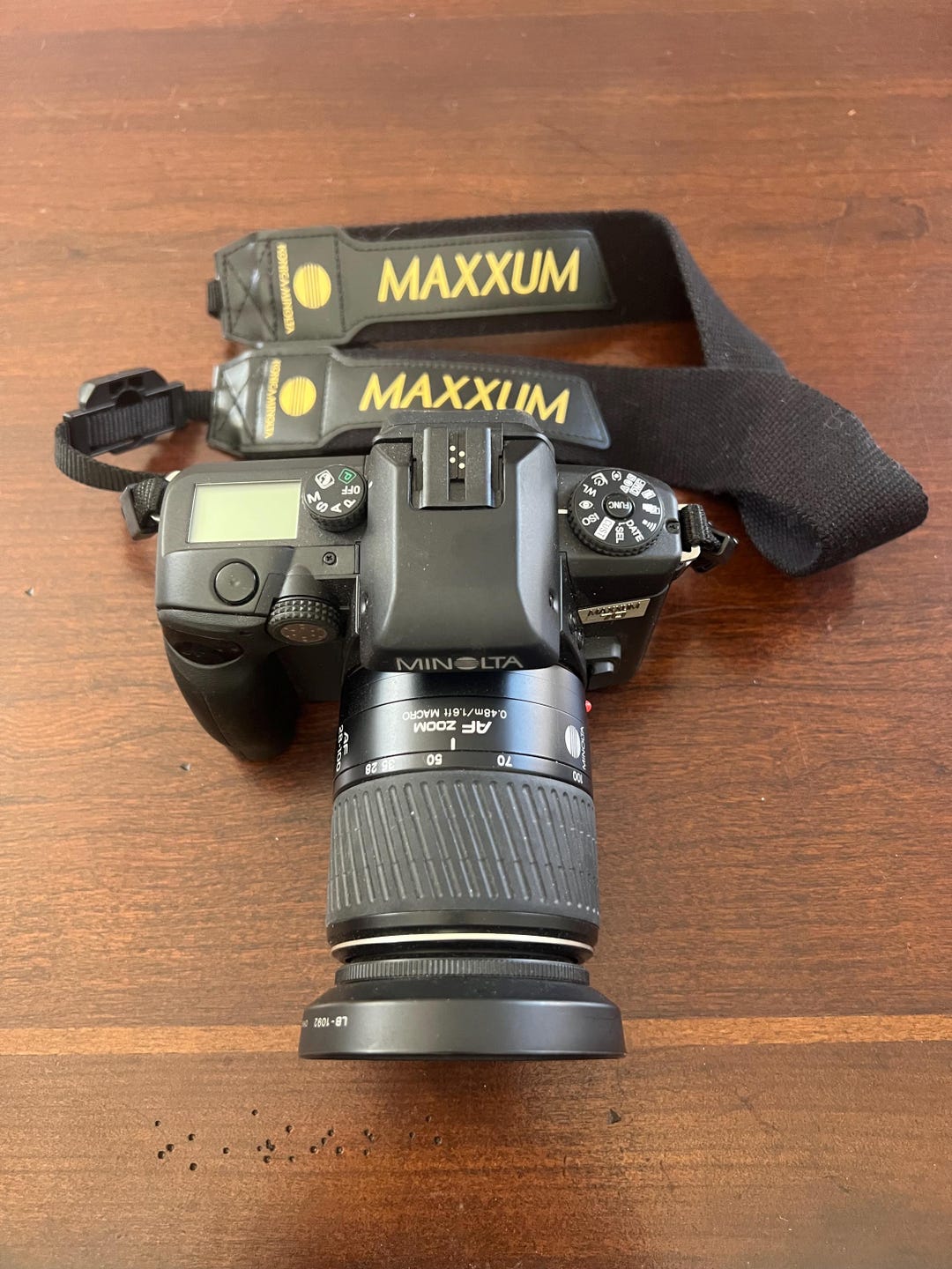 Minolta Maxxum 70 35mm Camera W/ Auto Focus Zoom 28-100 Lens With Strap ...