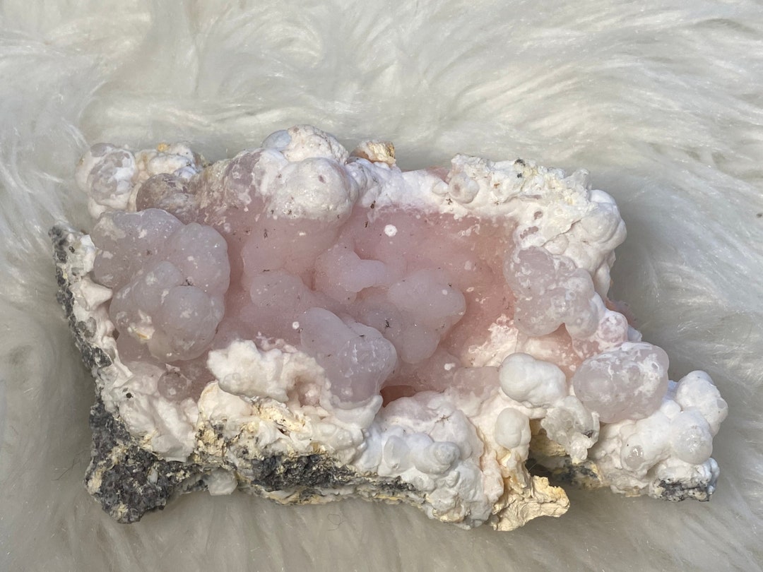 Raw Nodule Peruvian Pink Opal Peruvian Pink Opal Natural Pink Opal ...