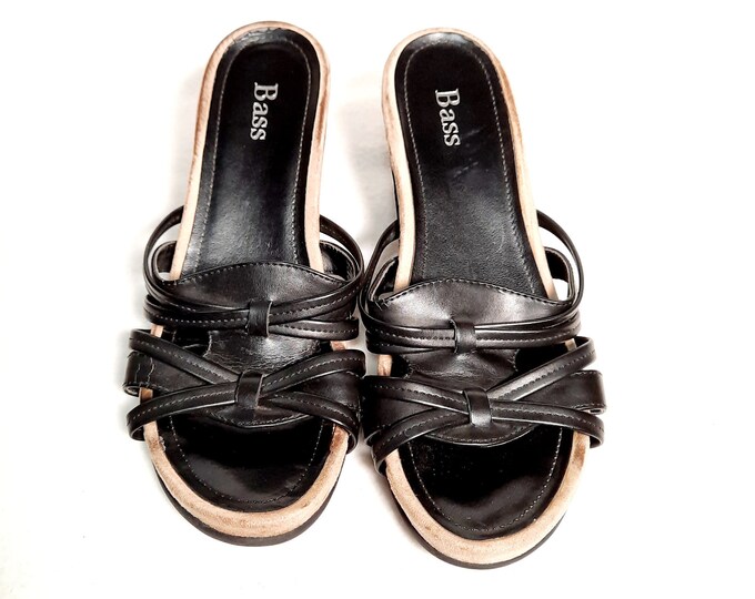 Retro Gold Tone Lucite Wedged Backless Sandals by Carriage Court Ladies ...