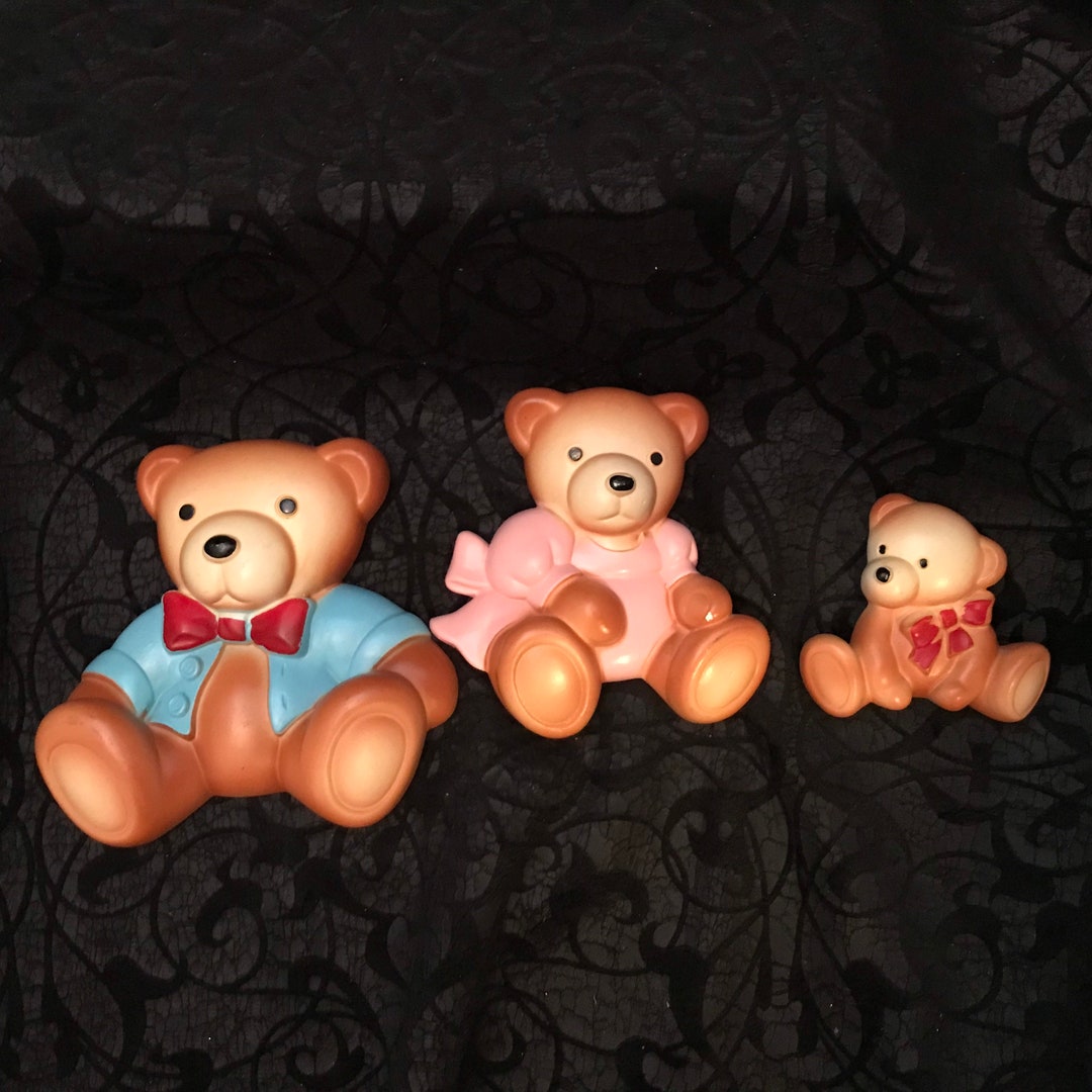 Vintage 80s Chalkware Bear Wall Plaques Set of Three Mama - Etsy