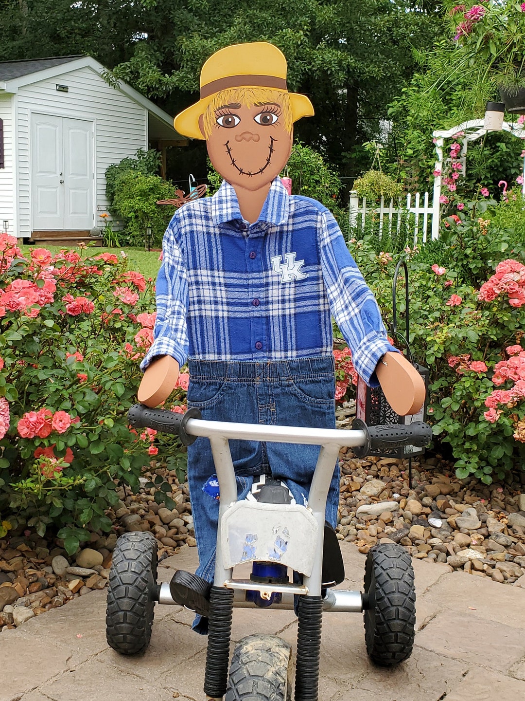 Sitting Scarecrow, Scarecrow Porch Sitter, Kentucky Scarecrow, Kentucky ...
