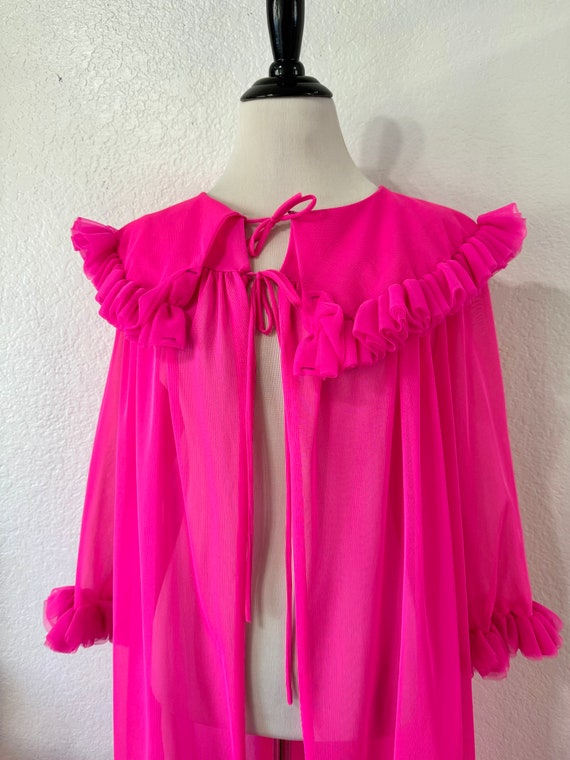 Vintage Union Made Hot Pink Chiffon Sheer Robe Peigno… - Gem