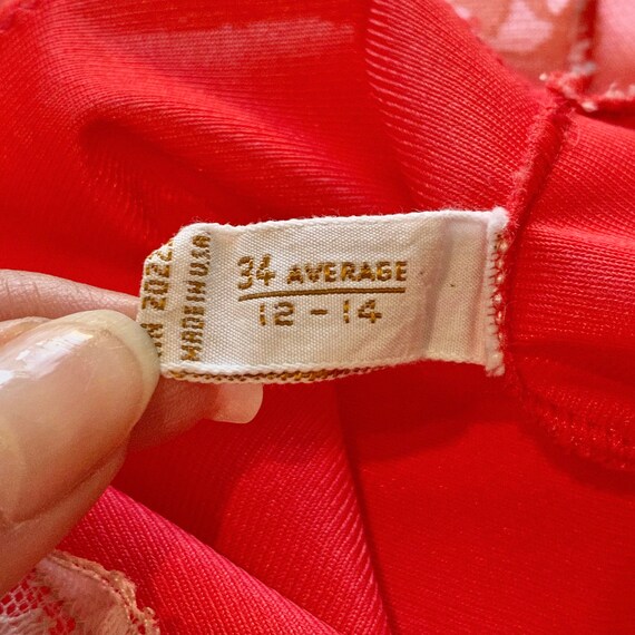 Vintage 70s Formfit Rogers Bright Coral Lace Slip, Pi… - Gem