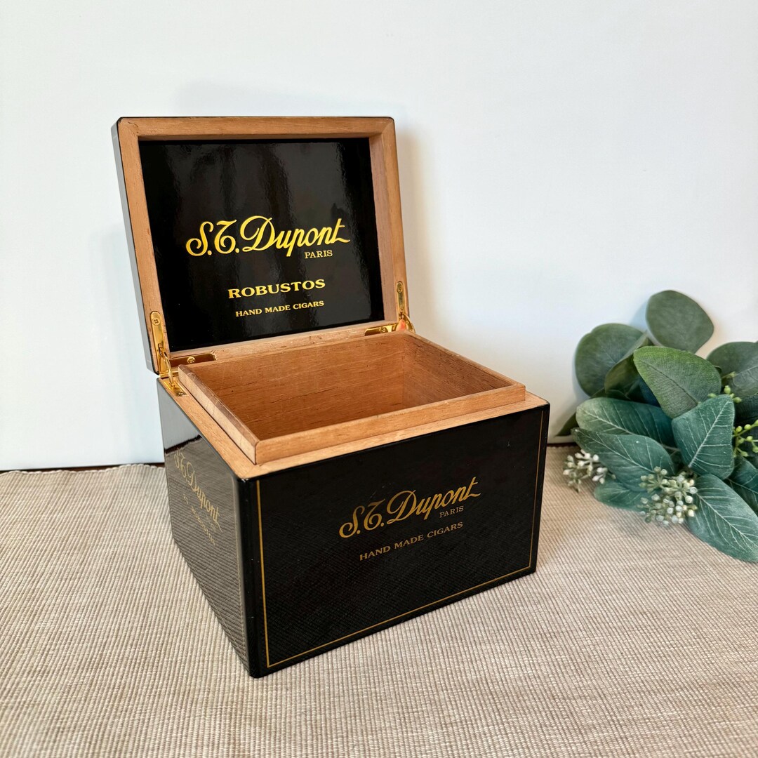 Vintage Rare S.T. Dupont Paris Lacquered Wood Cigar Box, Robustos Cigar ...