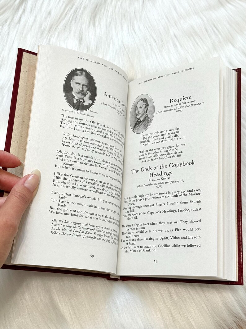 Vintage 1958 'one-hundred and One Famous Poems' Burgundy & Gold ...