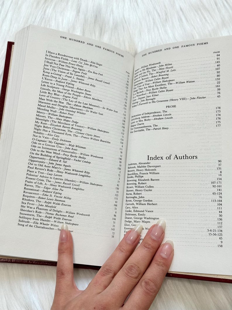 Vintage 1958 'one-hundred and One Famous Poems' Burgundy & Gold ...