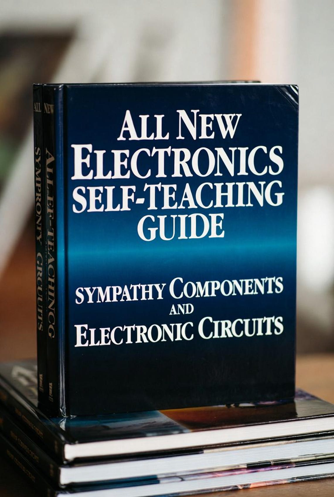 Electronics Self-teaching Guide | DIY Components & Circuits (PDF Study ...