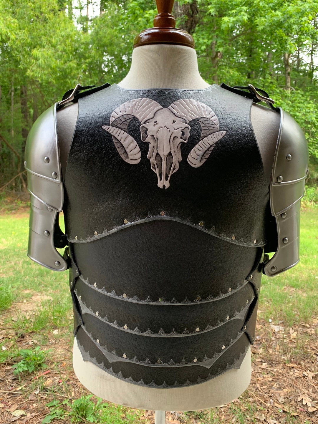 Executioner Handmade Hybrid Leather Armor - Etsy
