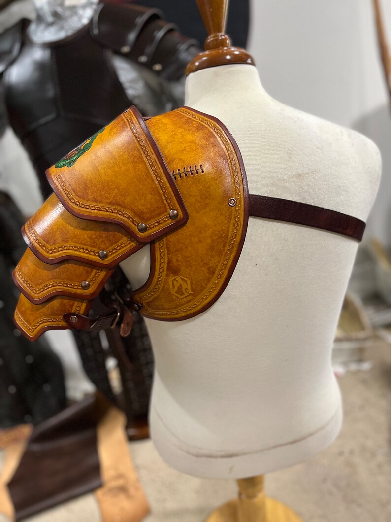 Single Shoulder Armor - Etsy
