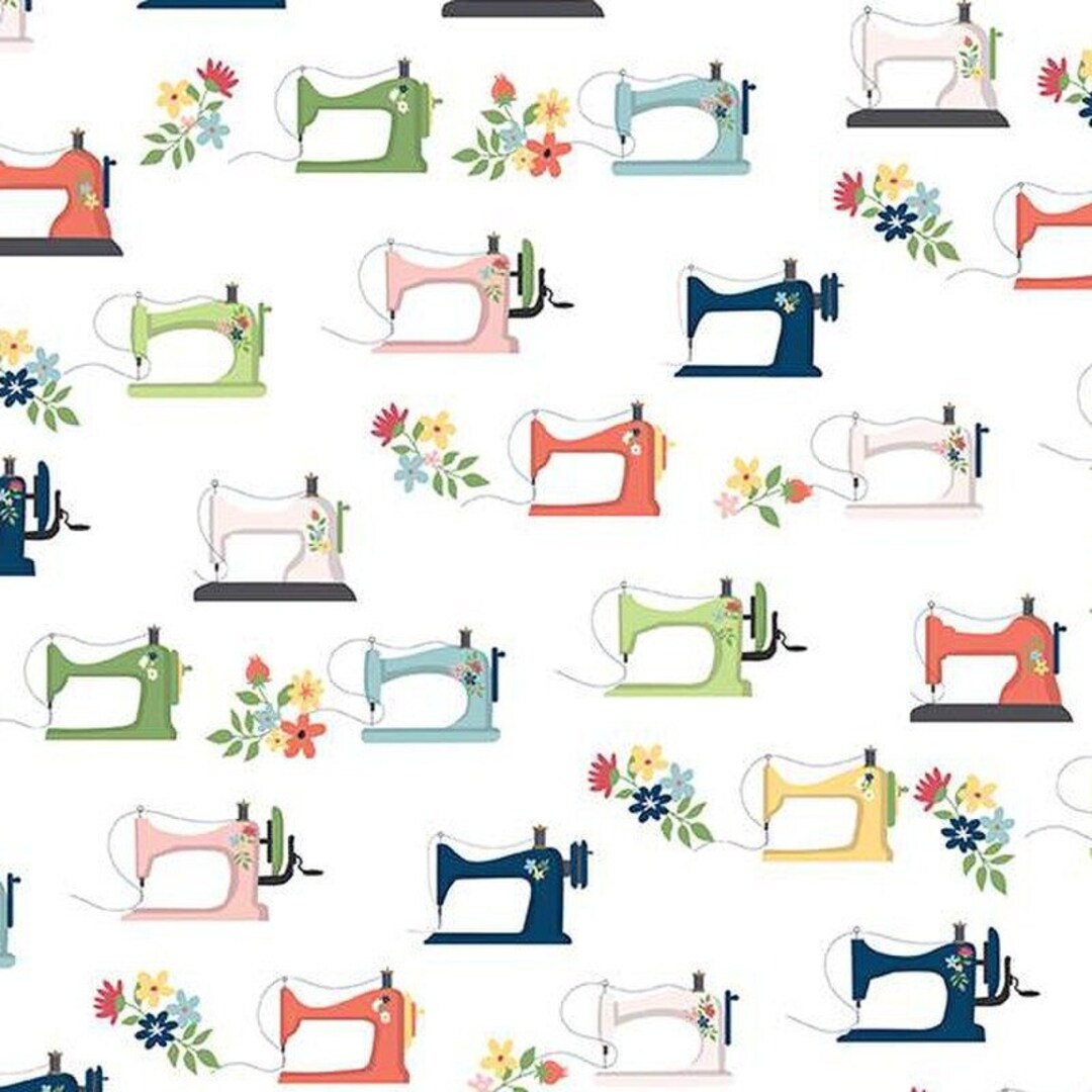 White Multi Color Vintage Sewing Machine Fabric, Sewing Room Studio ...
