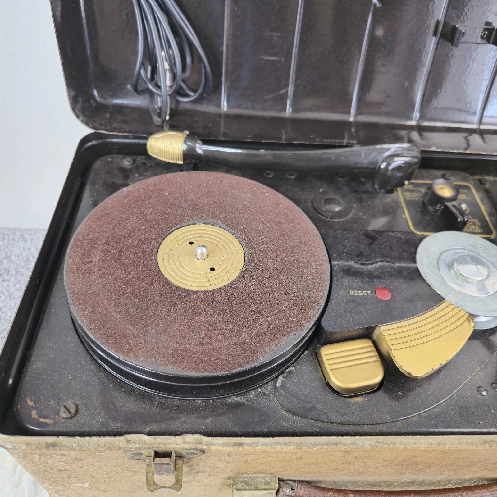 Silvertone Wire Recorder Portable Record Player Turntable Phonograph ...