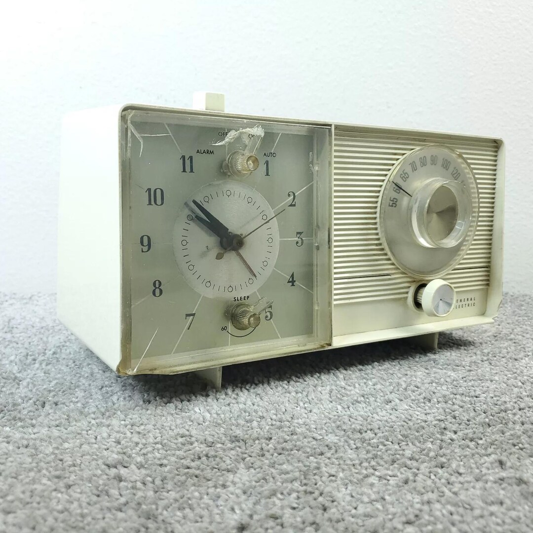 GE General Electric Model C-505B Tube Radio Clock AM Vintage White Not ...