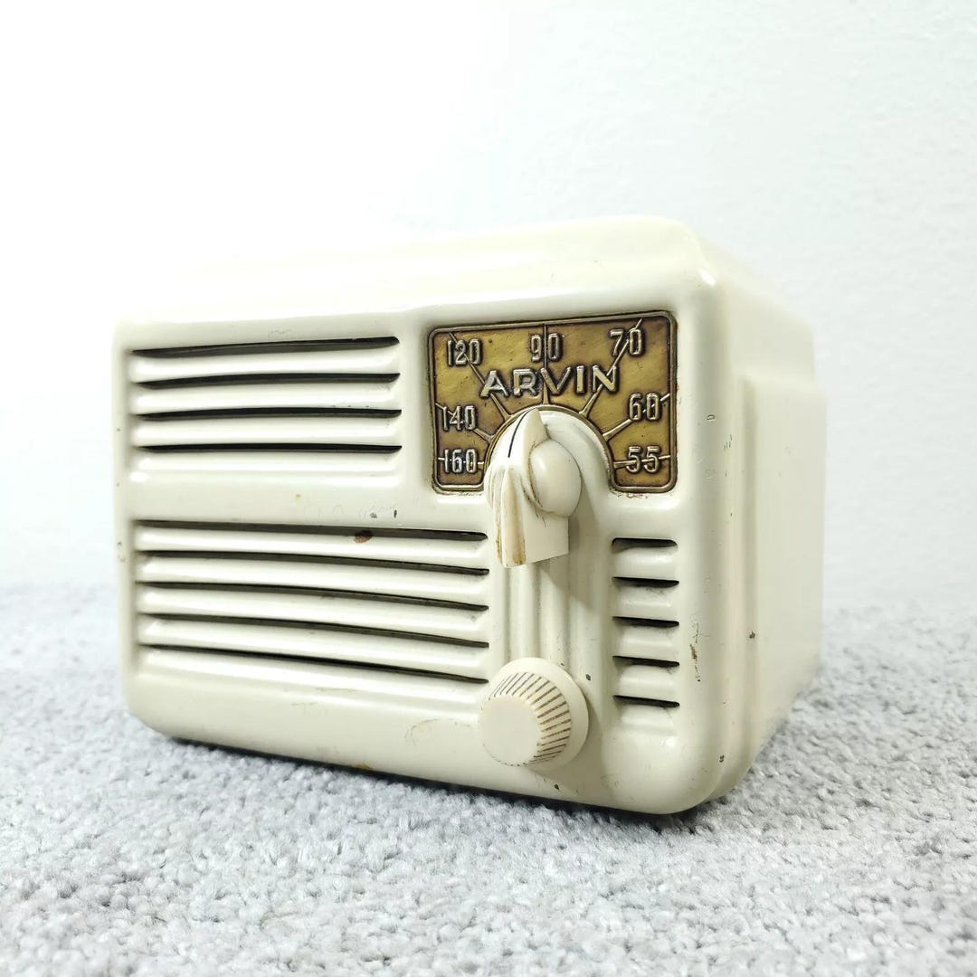Arvin Tube Radio Model 444 Mini Metal AM Vintage 1946 Tabletop White ...