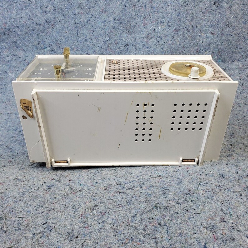 Zenith Tube Radio Clock Model J514 Vintage 1960's MCM White Works BUT ...