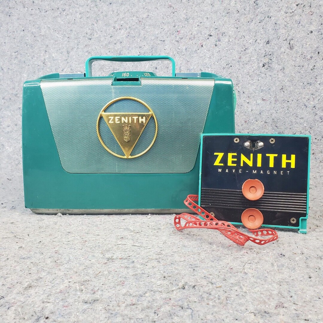 Vintage Zenith L505 Portable Tube Radio AM Wavemagnet MCM Green Not ...