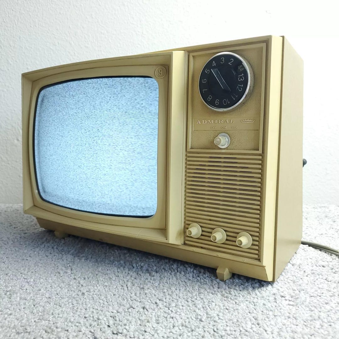 Vintage Admiral CRT TV Flip Knob Tube Television B&W Portable Retro ...