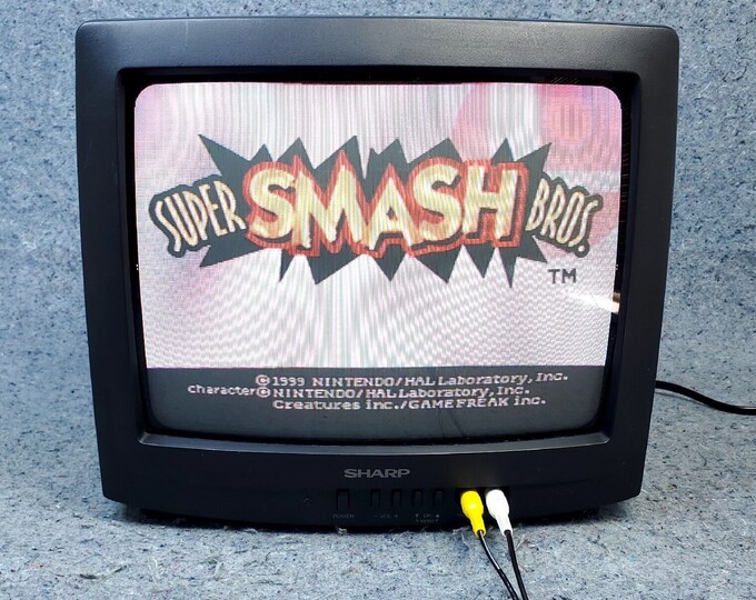 Sharp 13N-M100B CRT TV Retro Gaming Television 13" Screen 2001 Y2K Era ...