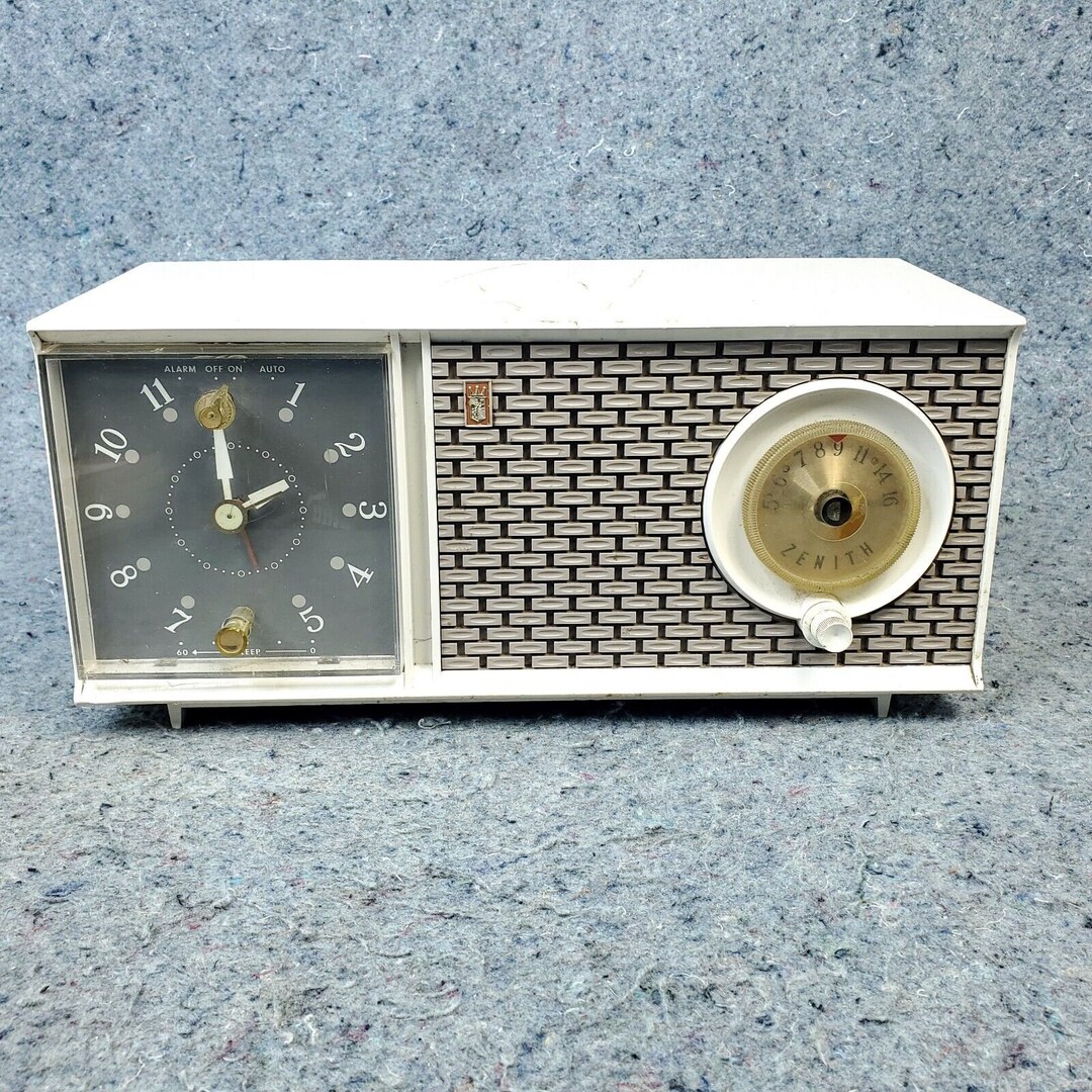 Zenith Tube Radio Clock Model J514 Vintage 1960's MCM White Works BUT ...