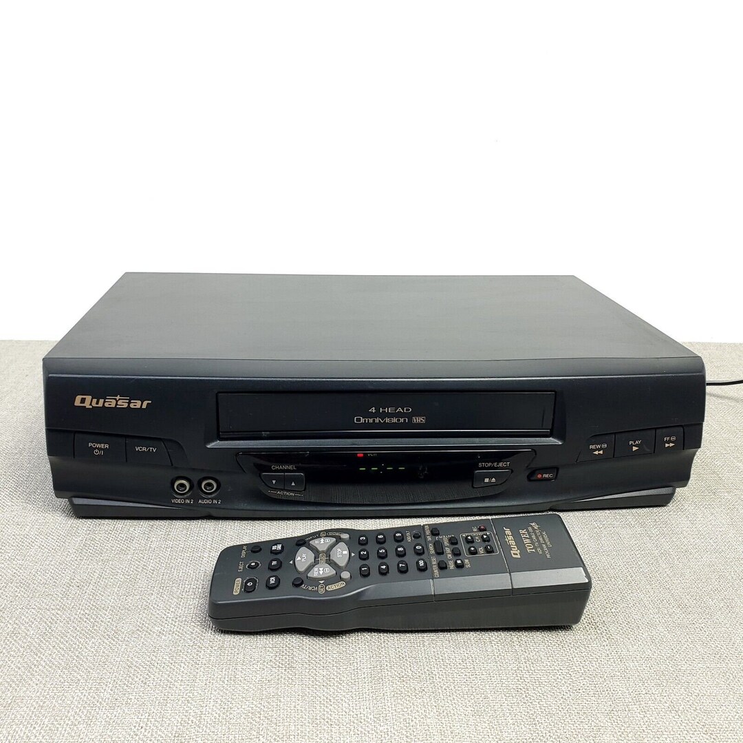 Vintage Quasar VCR Model VHQ-40M VHS Tape Player Recorder With Remote ...