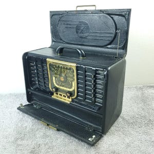 Zenith Transoceanic Portable Tube Radio Model 8g005tz1y 8G005 Vintage ...