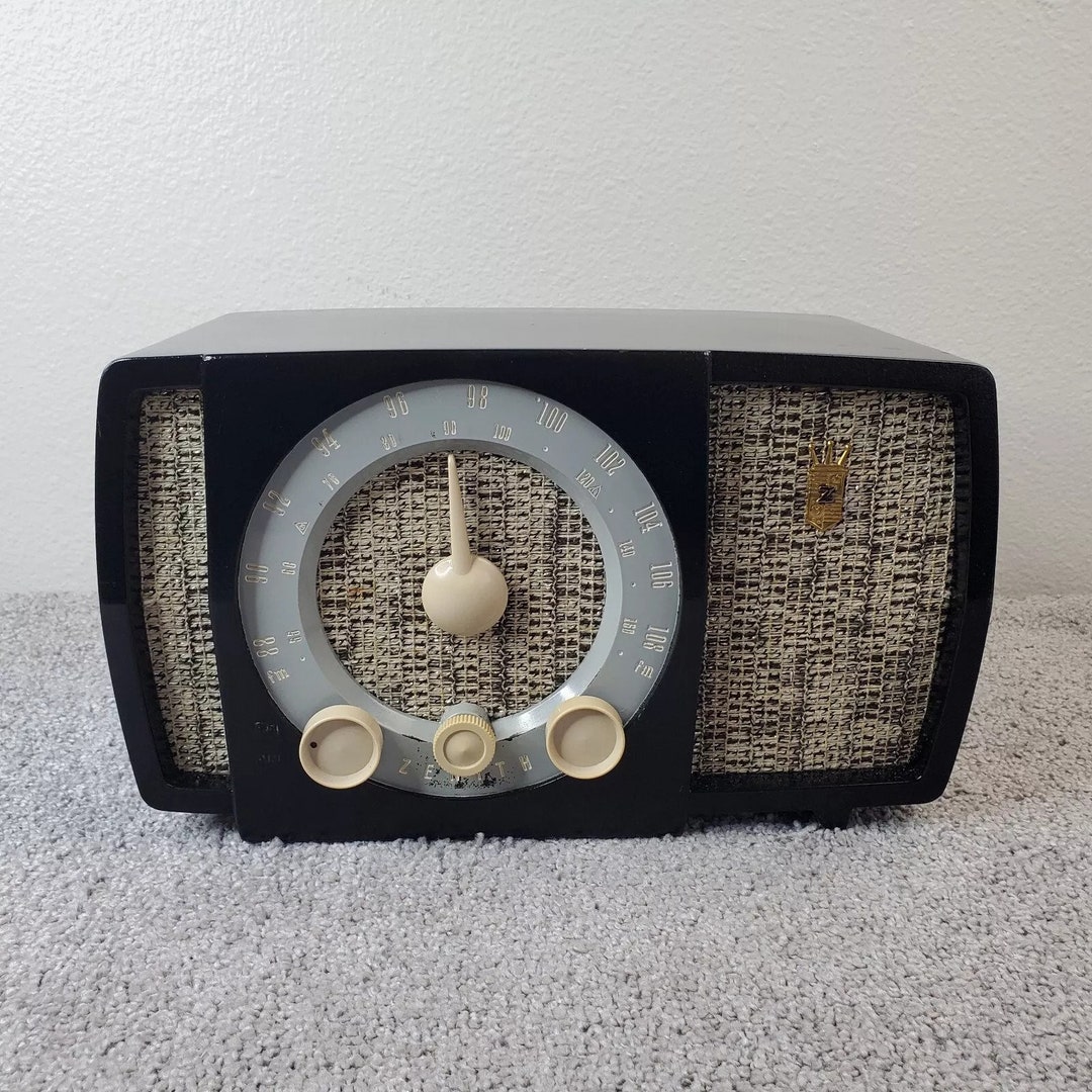 Zenith Tube Radio Model T723 AM/FM Bakelite Brown Vintage 1950's MCM ...