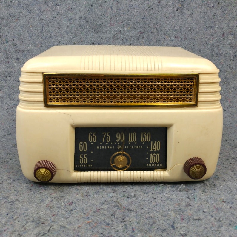 GE Tube Radio 201 Vintage Bakelite White Gold AM General Electric Not ...