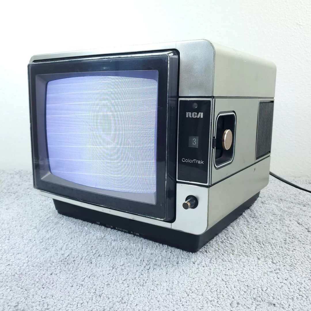 RCA Colortrak Crt TV 9 Portable Retro Gaming Television EJR 295S ...