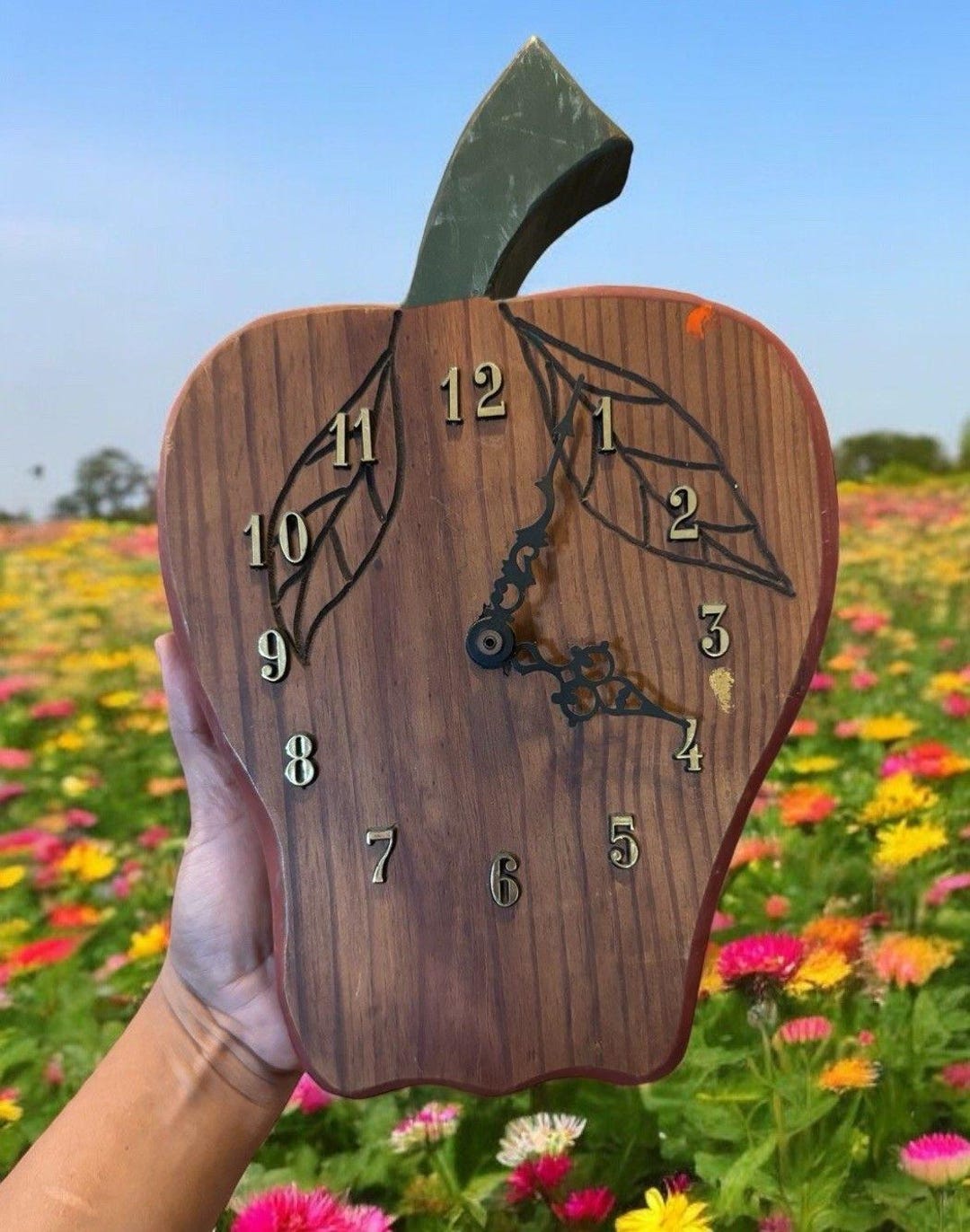 VTG Wooden Apple Wall Clock School Classroom Kitchen Retro Cottagecore ...