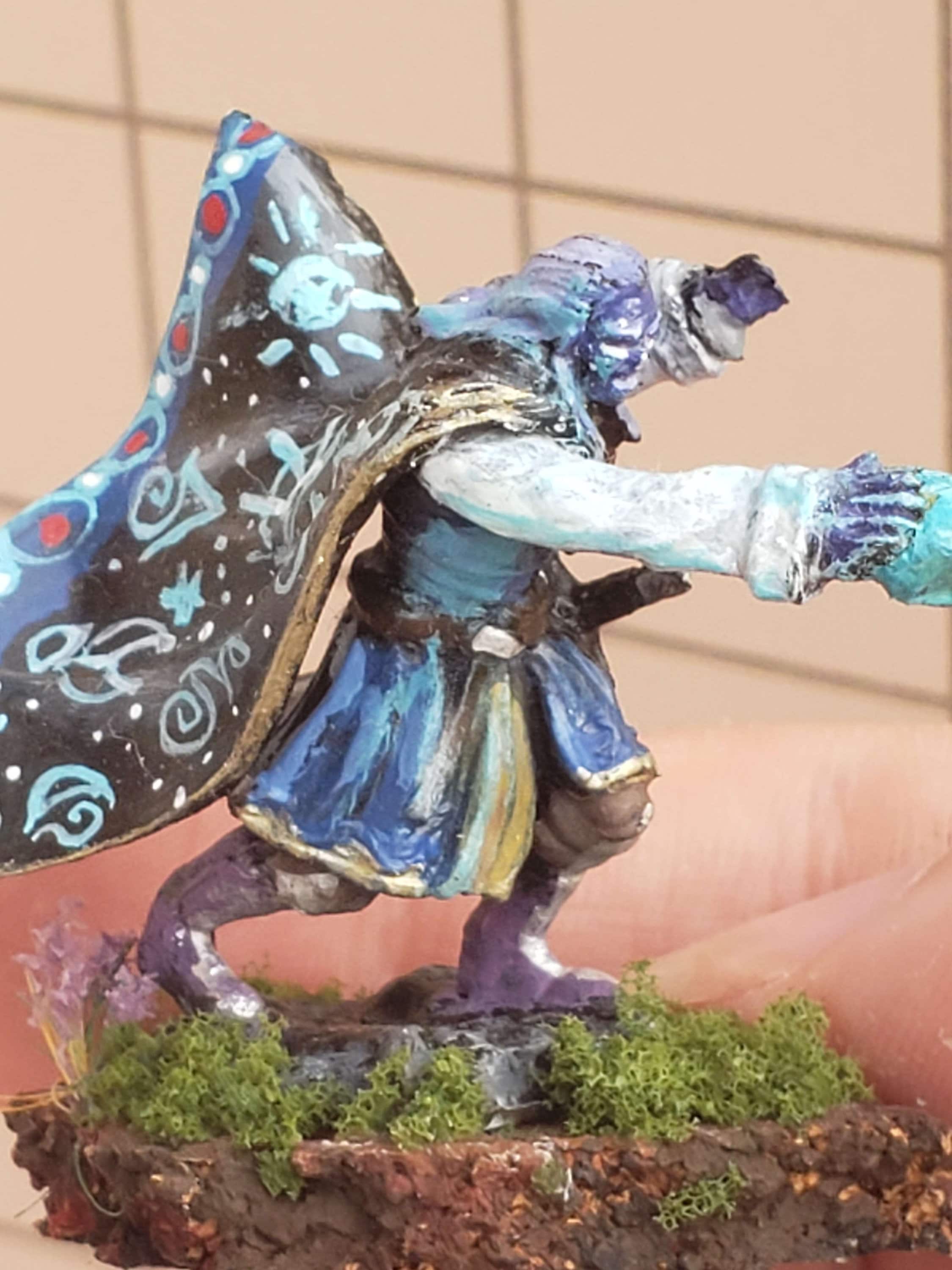 Aavaros Starlight Elf Mage D&D Miniature Hand Painted - Etsy Polska