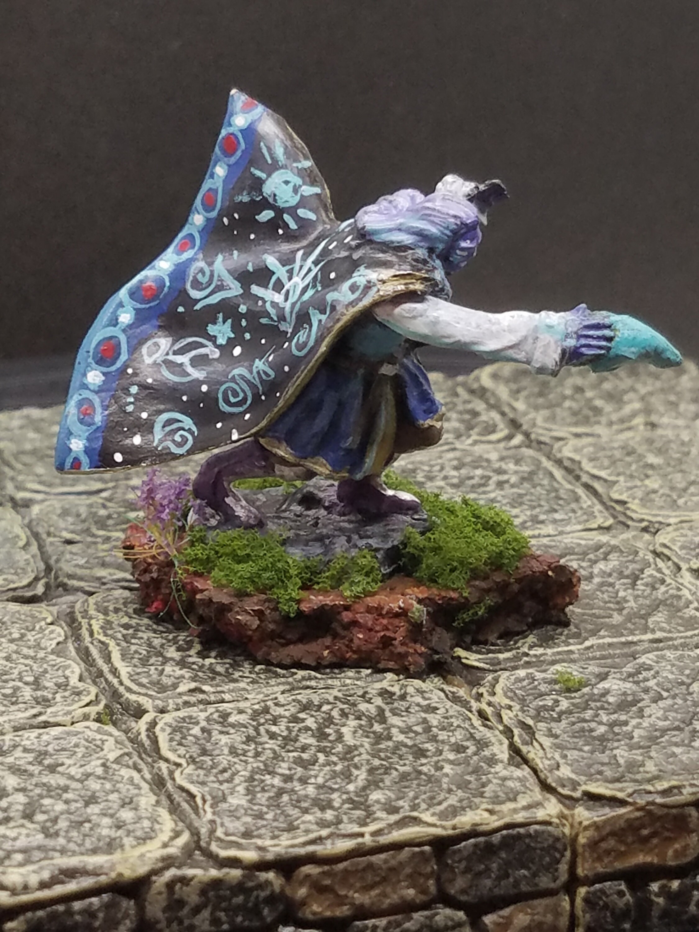 Aavaros Starlight Elf Mage D&D Miniature Hand Painted - Etsy Polska