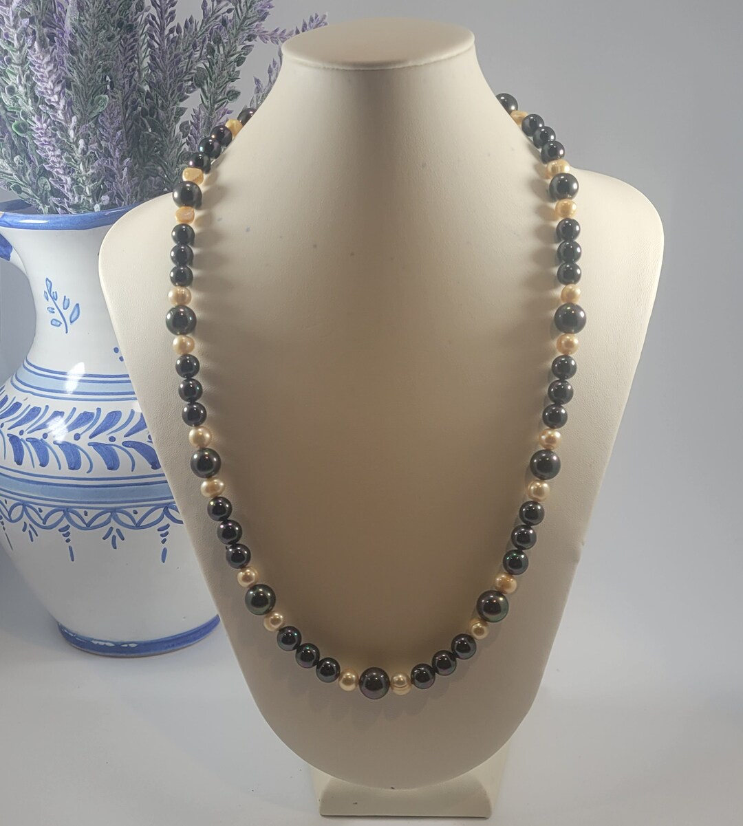 Peacock Shell Bead Necklace - Etsy