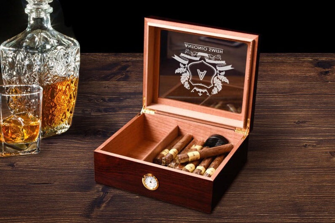 Personalized Cigar Humidor Box, Engraved Glass Top Cigar Box With ...
