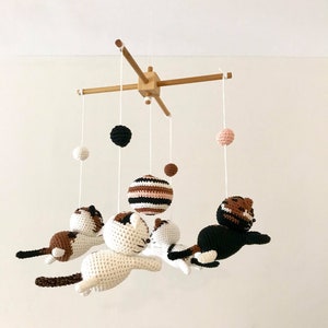Custom Kitten Baby Mobile, Custom Cat, Kitten Mobile Nursery, Baby ...